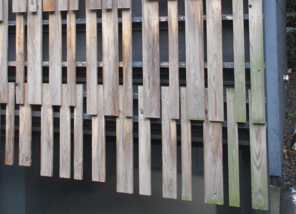 伝統的木造建築とは異なる隈研吾建築、劣化が早い理由とは 東京大学にある建築物で、木材の使い方と劣化を調べてみた【JBpressセレクション】(1/3) | JBpress (ジェイビープレス)