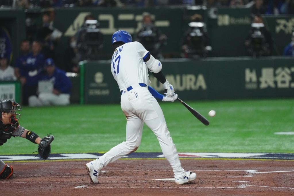 日本をドジャーブルーに染めた「大谷凱旋」、米メディアはどう見たか トランプ関税攻撃で赤信号が点滅し始めた日米関係がMLBに及ぼす影響は(3/4) | JBpress (ジェイビープレス)