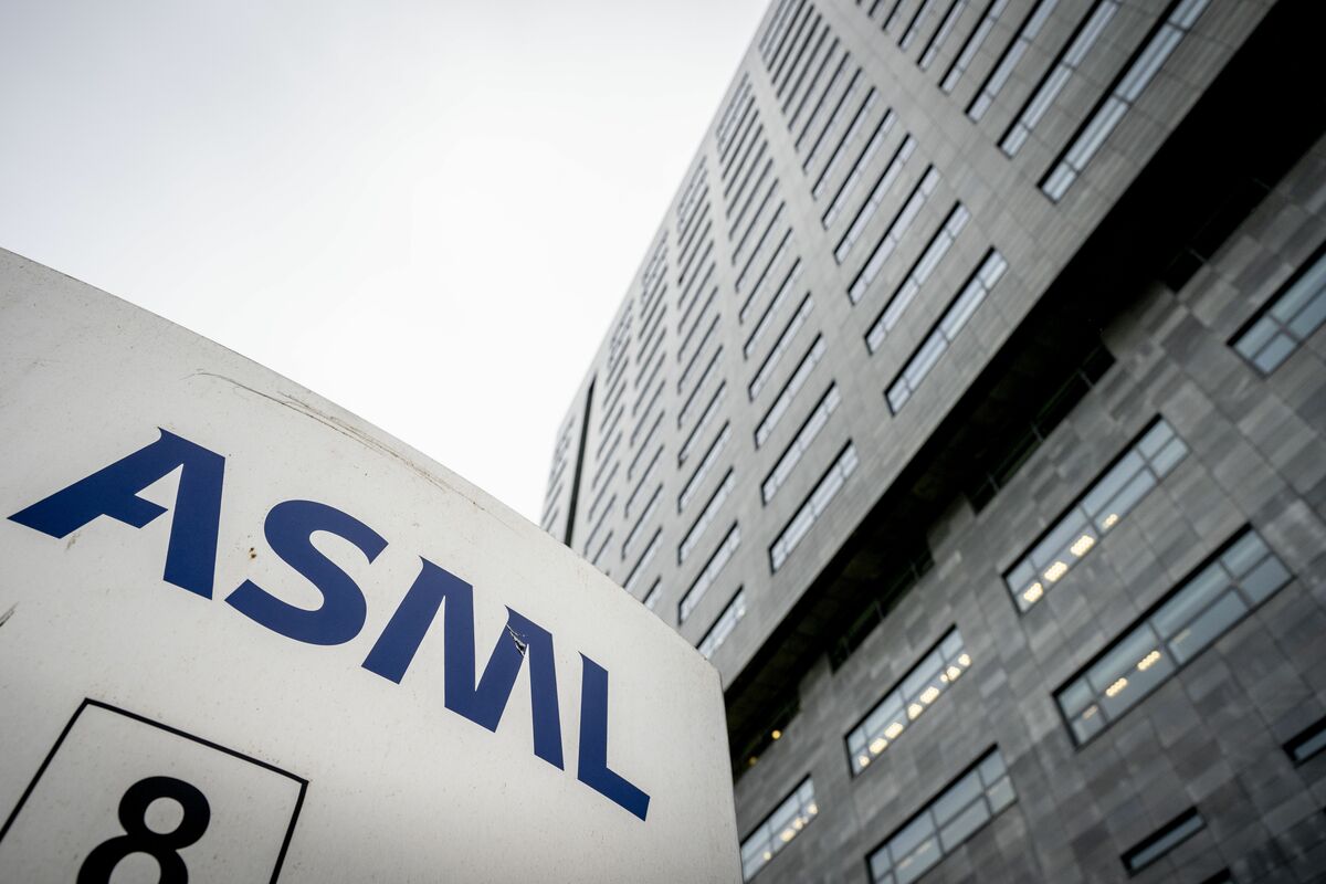 輸出規制の中で続く謎の出荷、中国はArF液浸露光装置を一体何台ASMLに発注したのか？ 世界の半導体工場を直撃、中国の買い占めが引き起こした世界的ArF液浸不足(1/4) | JBpress ...