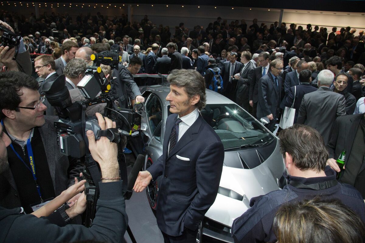 写真ギャラリー2枚め｜「私たちの経営アプローチはコンサバティブだ」CEO ステファン・ヴィンケルマンに聞く電動化するランボルギーニ ランボルギーニを4倍成長させたリーダーの仕事 ...