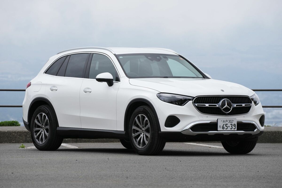 次は何を買う？メルセデス・ベンツのベストセラーに加わった「GLC 220d 4MATIC Core」から考える欧州車の現在 電動化、高価格化 ...