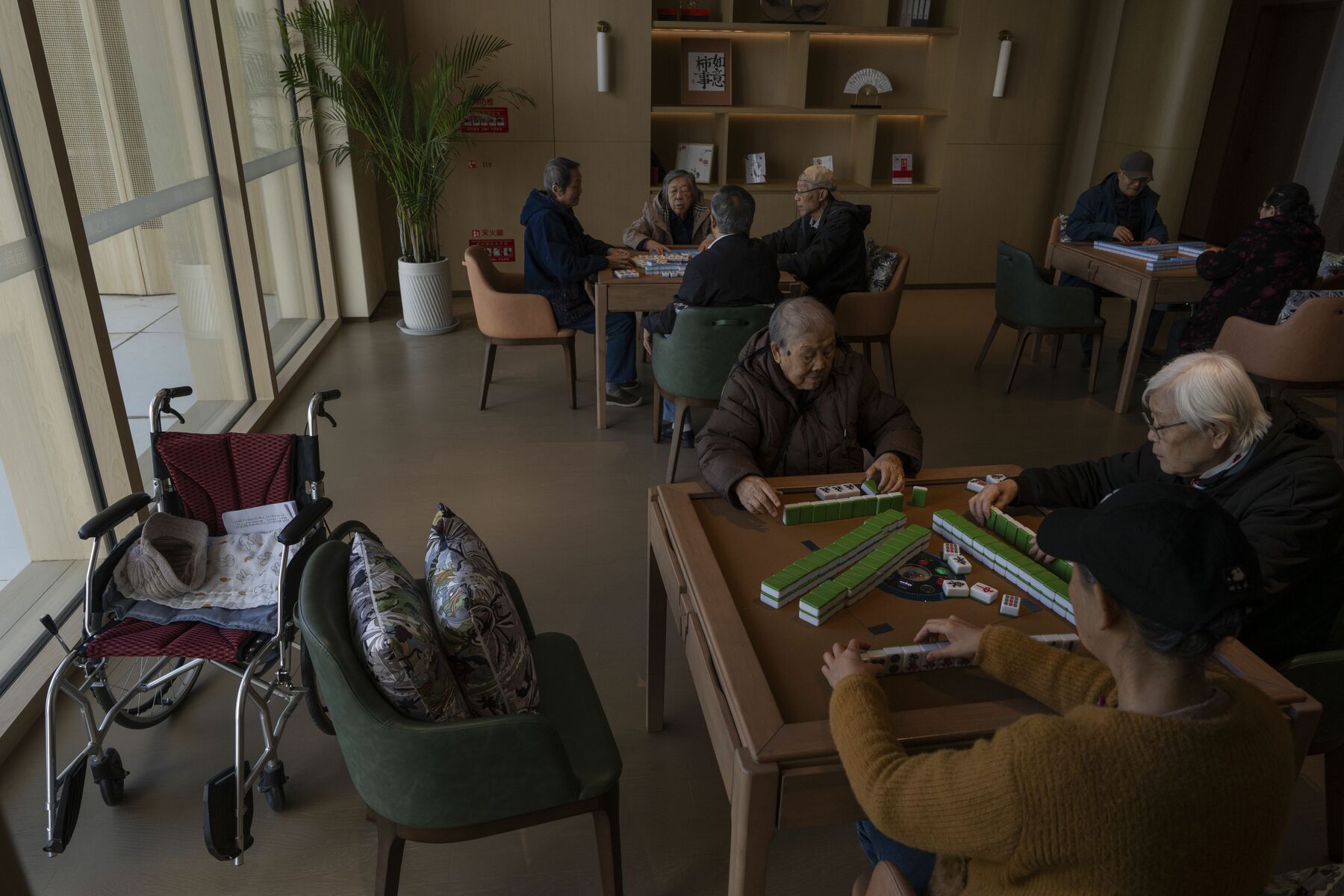 写真ギャラリー4枚め｜中国がはまる介護地獄、高齢者すでに2億人超…経済低迷が追い打ち、カネがあってもろくな介護を受けられず家族崩壊 【JBpressセレクション】 | JBpress (ジェイ ...