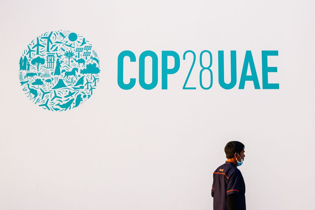 「COP」とは？気候変動対策の枠組み決める国際会議、 パリ協定の目標達成焦点 【やさしく解説】COP28が11月30日からドバイで開幕、進捗の遅れに懸念(1/5) | JBpress (ジェイ ...